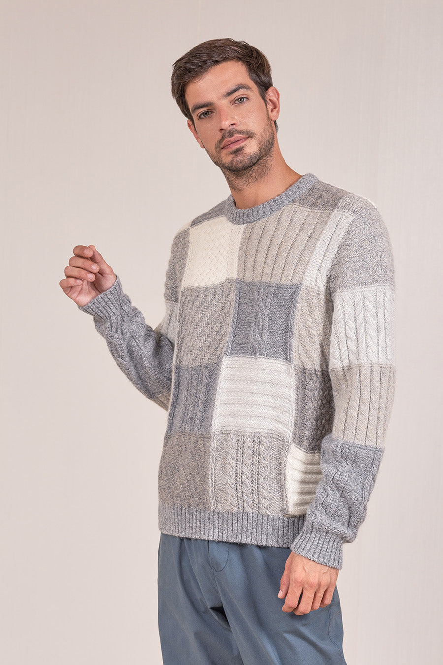 Suéter Vladivostock De Baby Alpaca Color Smoke